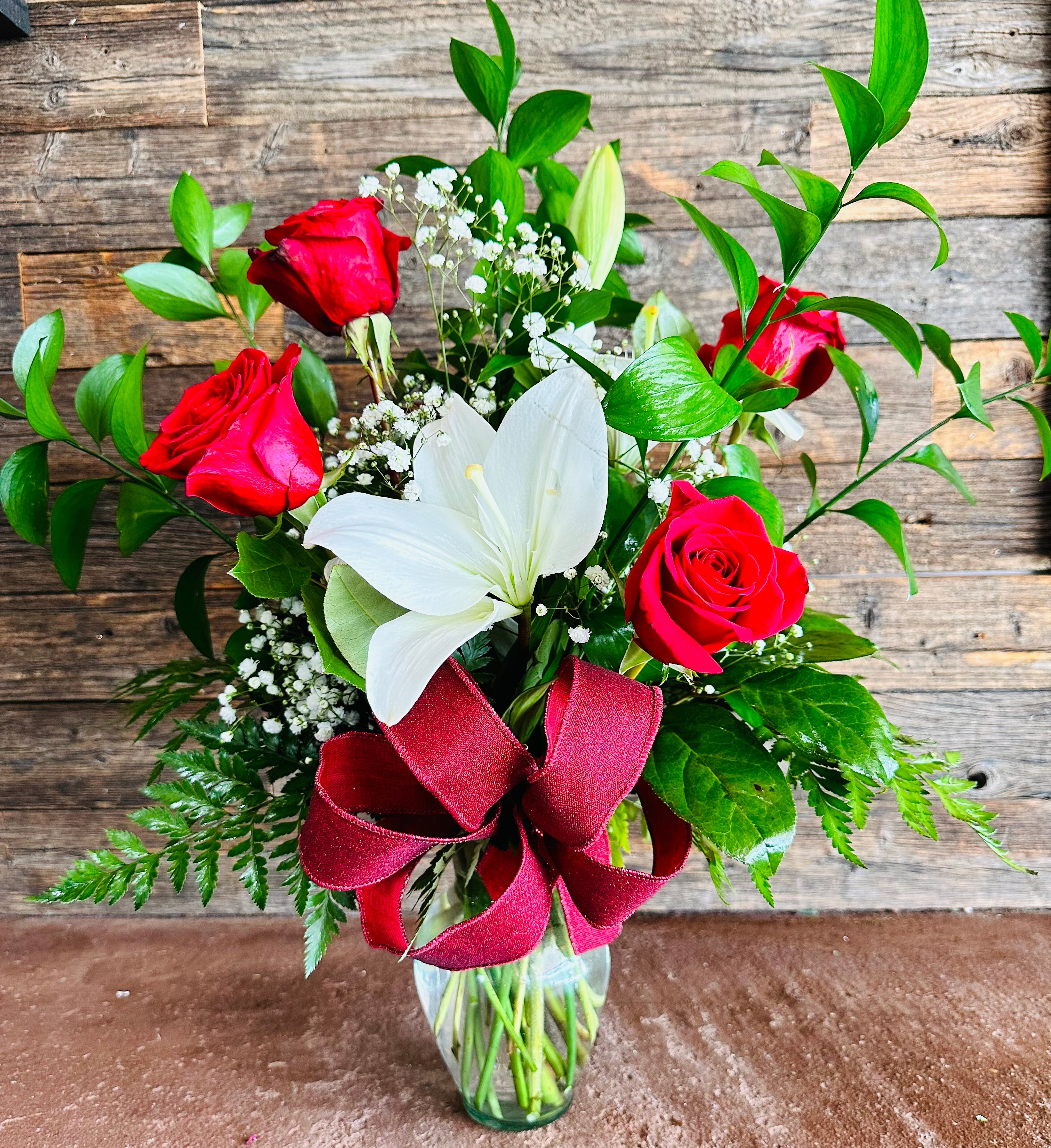 4 Petals Flower Shop - 325-884-7673 - Big Lake - Texas