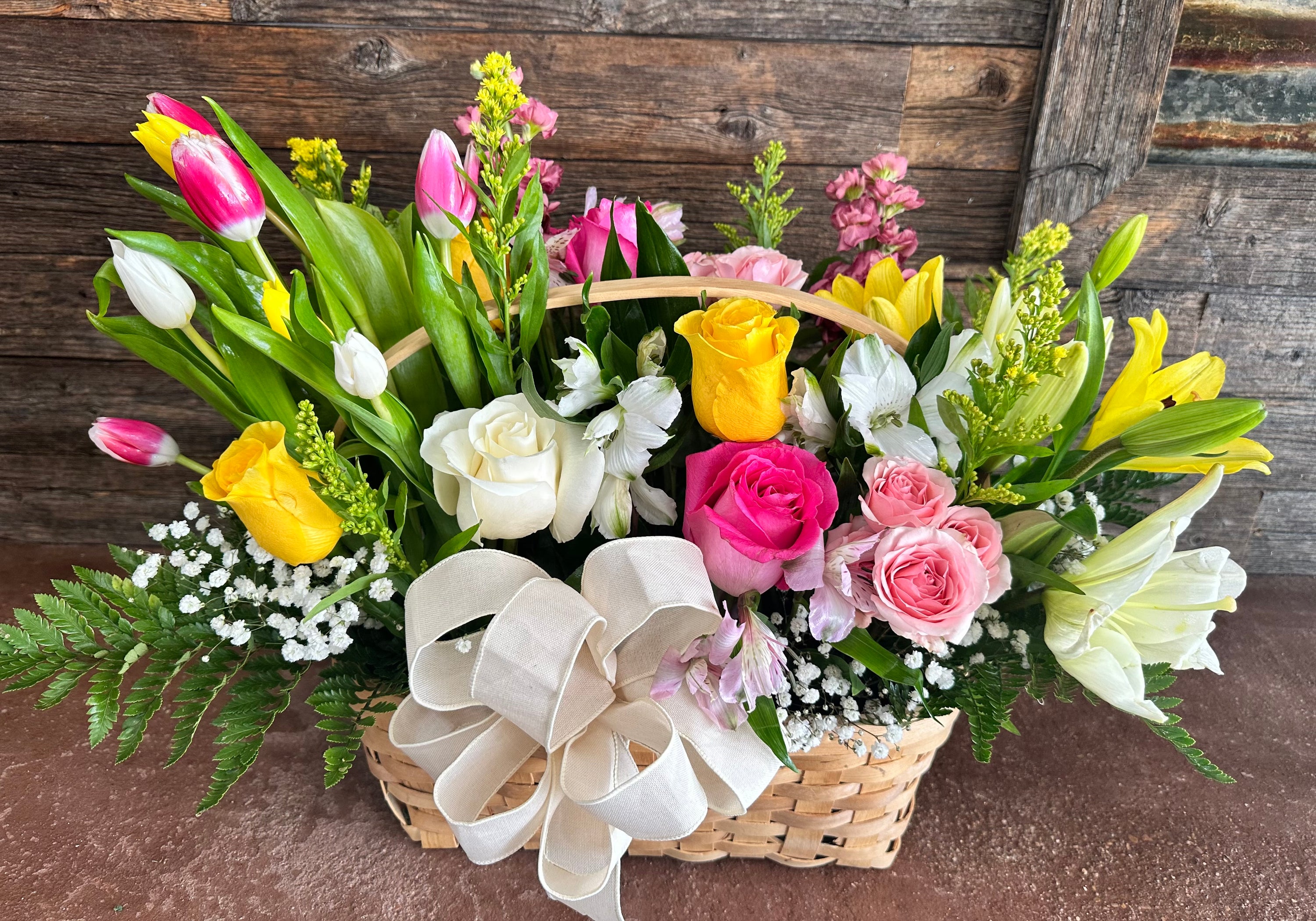 4 Petals Flower Shop - 325-884-7673 - Big Lake - Texas